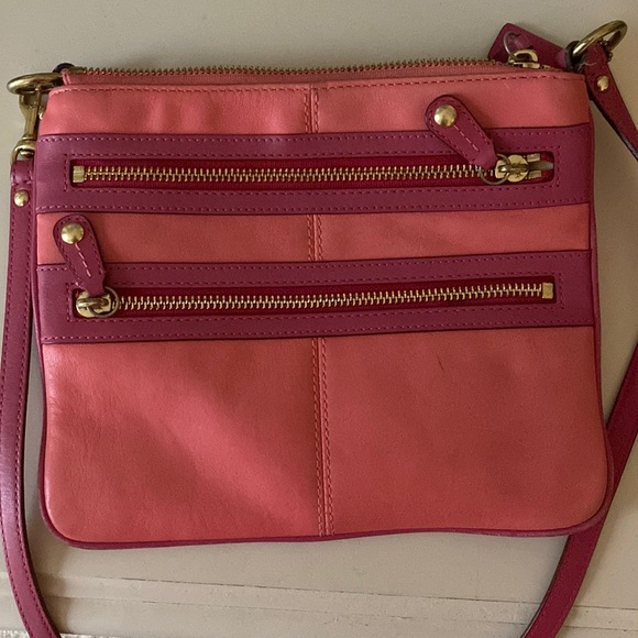 Bags | Pinkcoral Coach Crossbody Purse | Poshmark